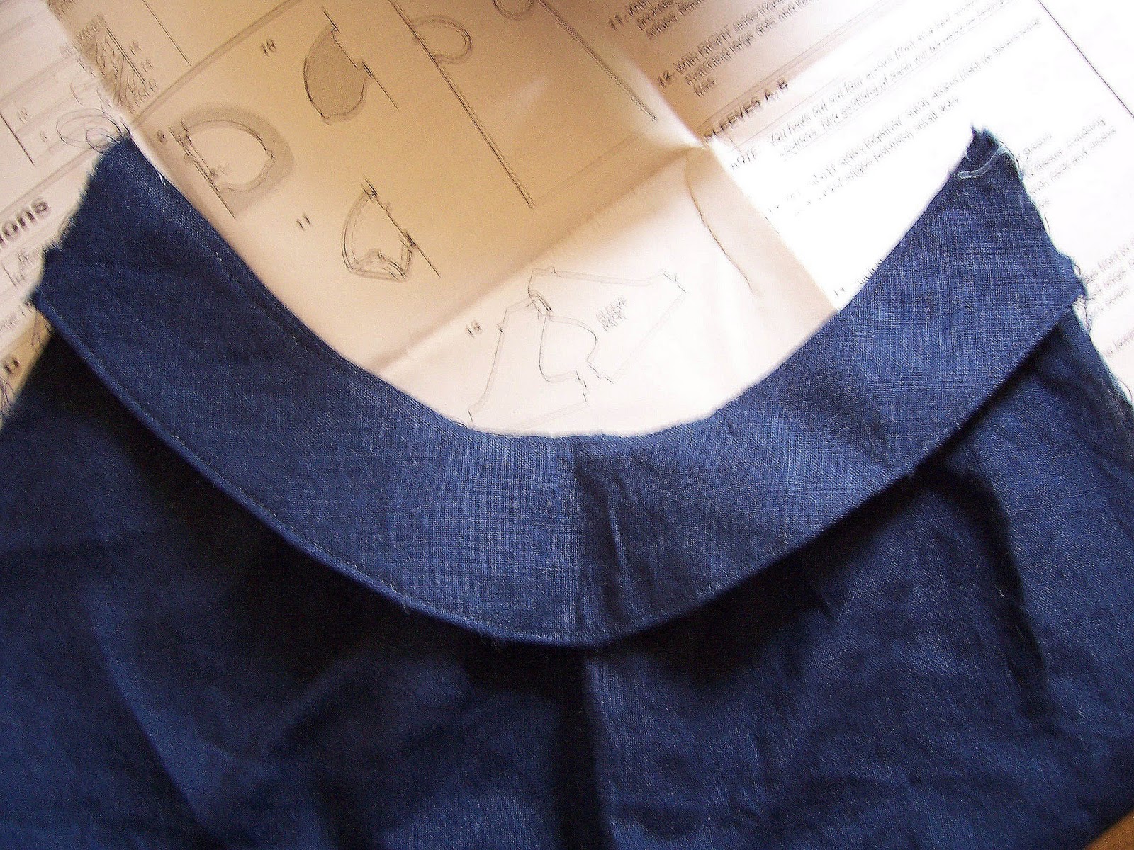 Peppercon: Cynthia Rowley Off the shoulder dress (Simplicity 2406)