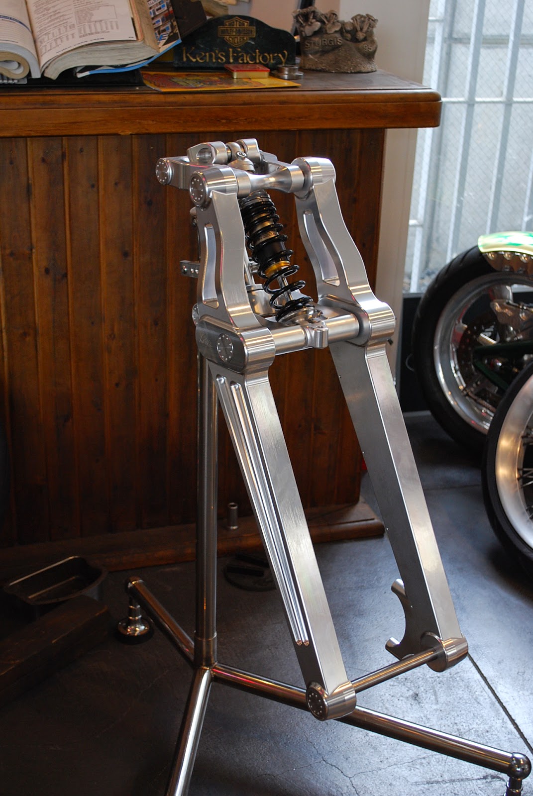 Ken's Factory | Details Create Style: Chopper front end Details