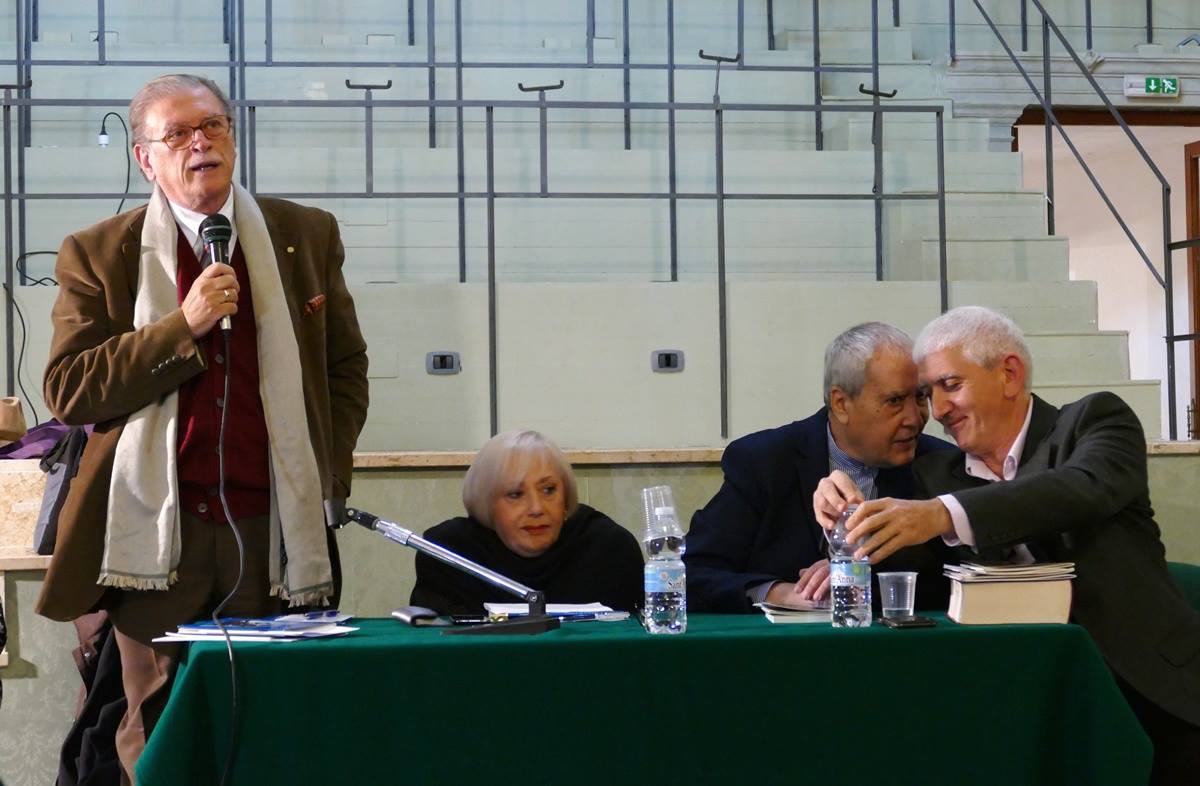 archivio e pensamenti: LA VOCE "INCONFONDIBILE" DI ANNA MARIA BONFIGLIO ...