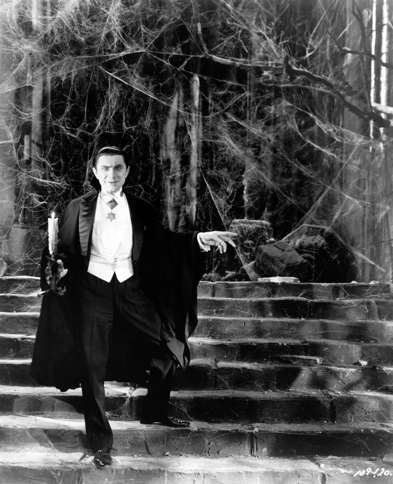 The Tiger Who Came To Tea: Dracula (1931)