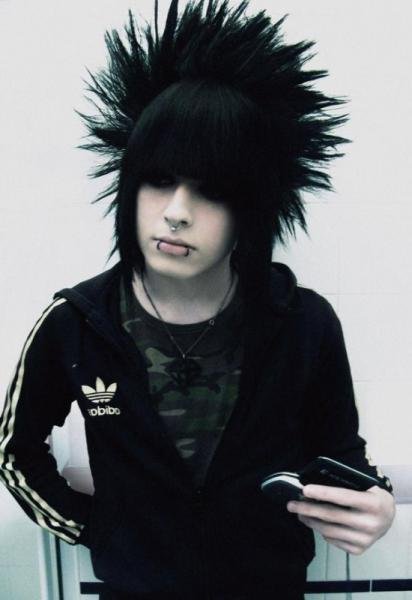 Emo Punk Hairstyle Color - Kuching n