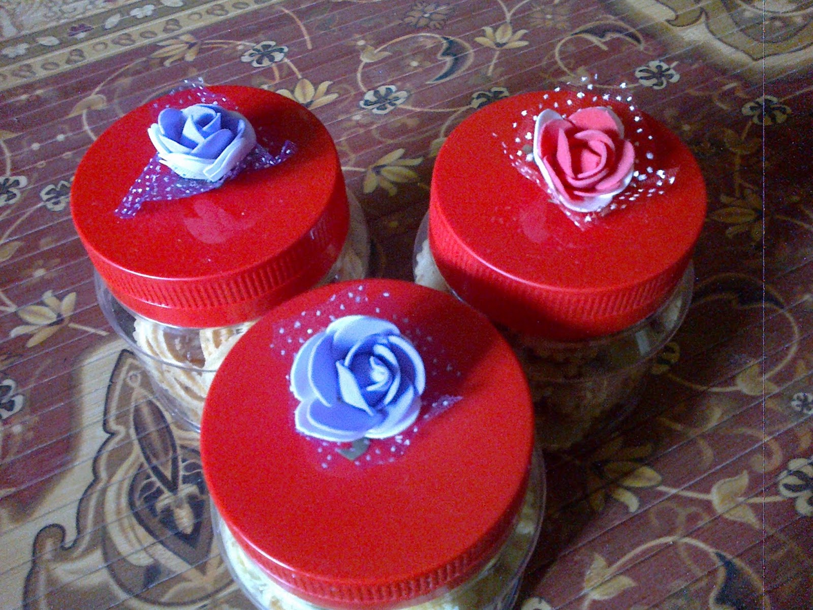 cik azz: DIY: Buat sendiri bekas kuih raya.