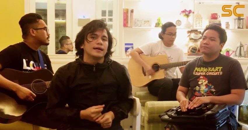 WATCH: Sponge Cola sings sweet Mother's Day 'harana' - The Summit Express