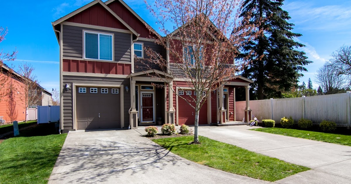 Retire to Washington State: Townhouses can be ideal for Retirees.