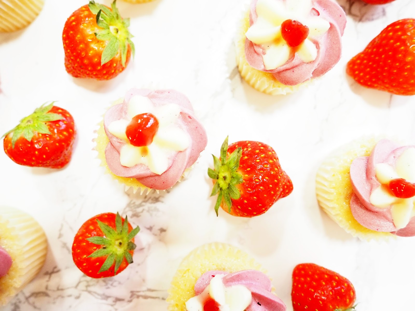 LIFESTYLE | VeryBerryCosmo's 1st Birthday! - Very Berry Cosmo