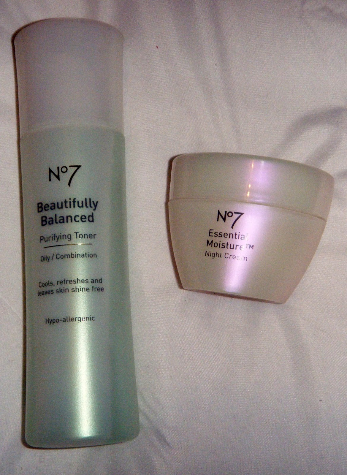 LuceeLoves: No7 Beautifully Balanced Purifying Toner & Essential ...