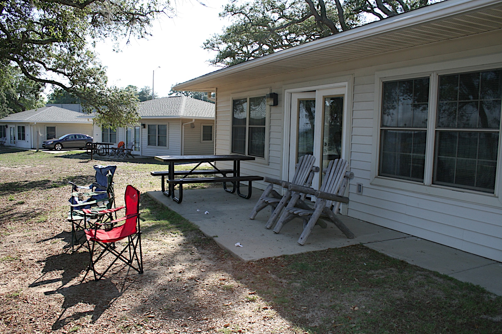 Mid-Bay Shores, FL 2011 Cabin Life - World Traveling Military Family