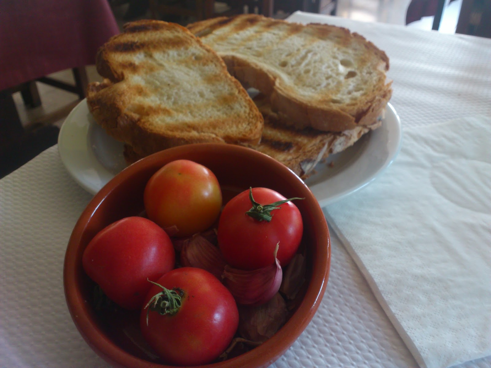 LOS ALMUERZOS: ALMUERZO EN RESTAURANTE - LES FERRERES ( TORDERA )