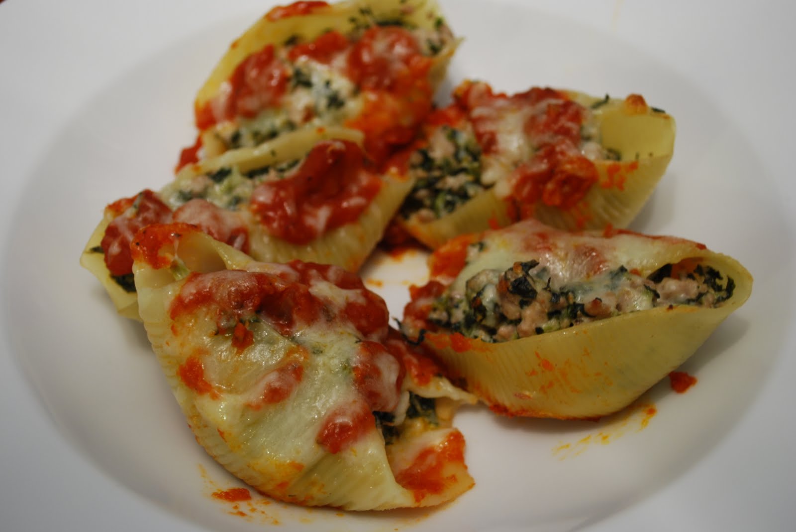 Cooking This and That: Spinach and Turkey Stuffed Shells