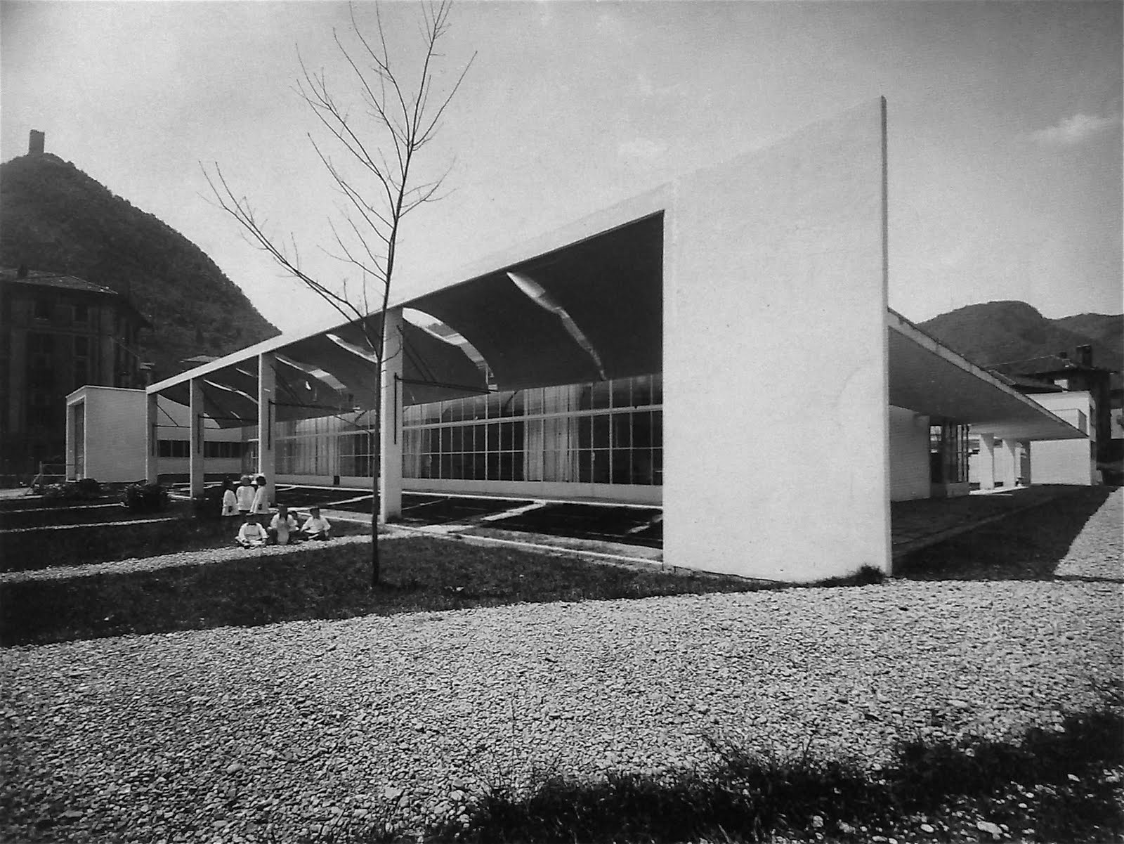 Giuseppe Terragni - Asilo Sant´Elia, Como, Italia (1936–37 ...