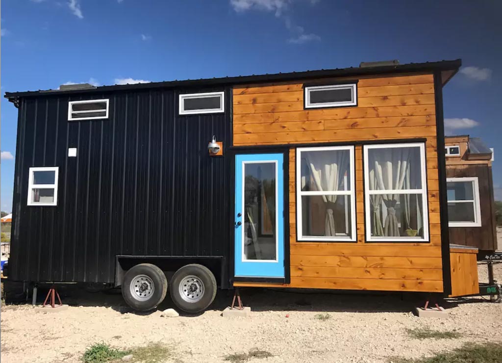 TINY HOUSE TOWN: Texas Style Tiny Home