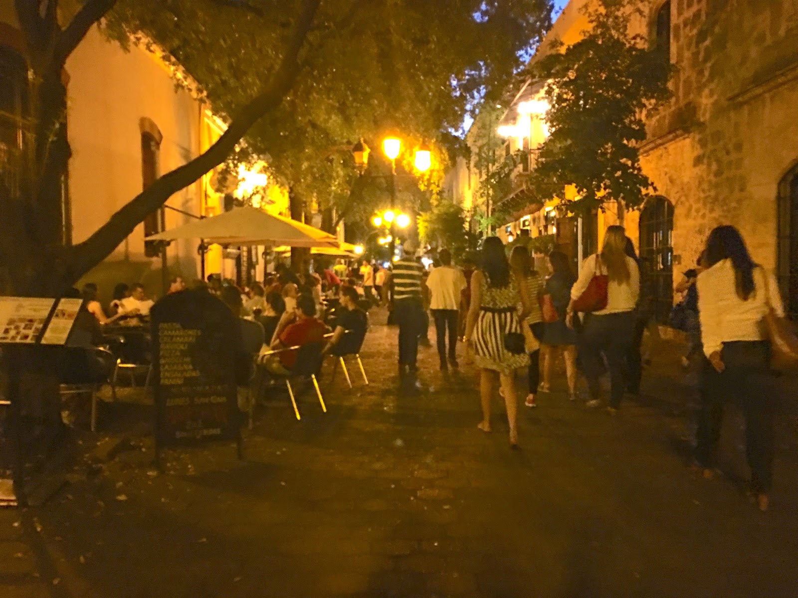 Joseph Cáceres: LA NOTICIA Y SU PESPUNTE