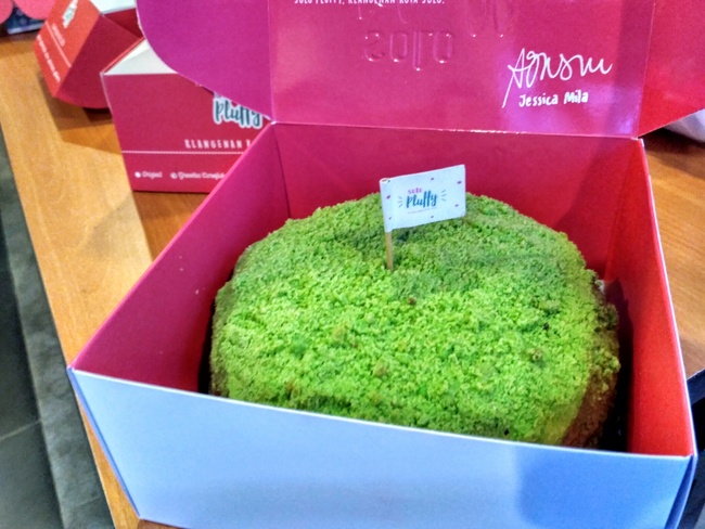 Solo Pluffy: Sekotak Cinta dan Bahagia dari Jessica Mila - cahaya ...