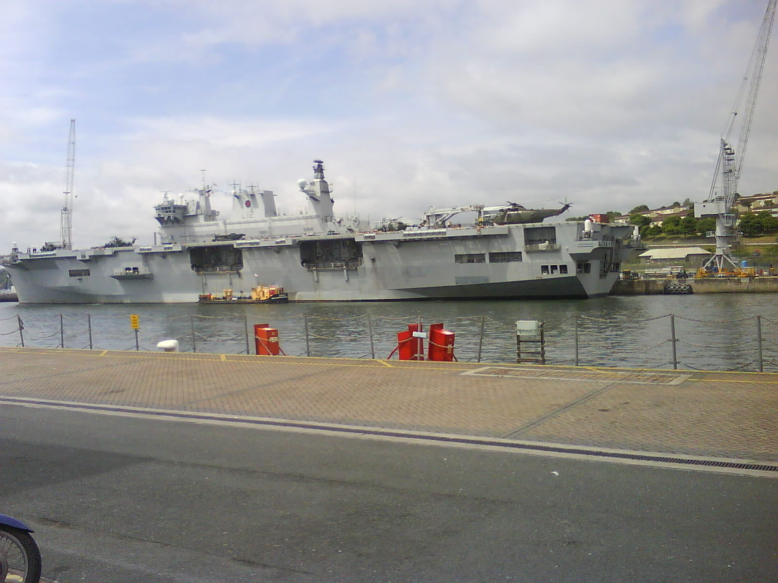 The Submariners Lounge: Photo Gallery