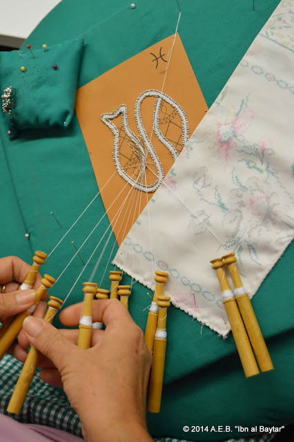 ENCAJERAS DE BOLILLOS DE BENALMÁDENA: Lacemakers