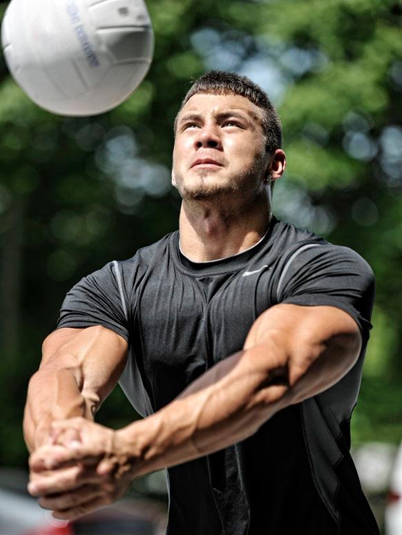 Male Physique: Mike Carr