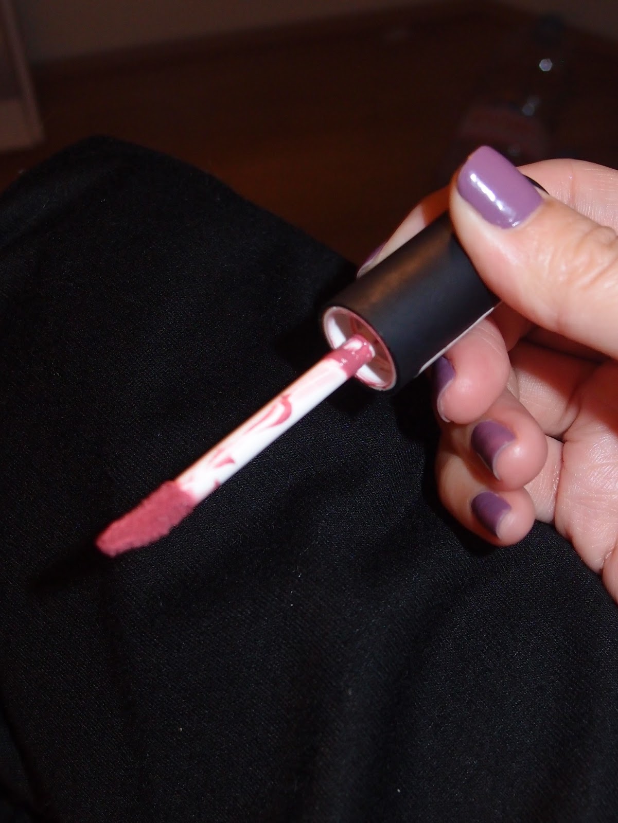 J's words: Review: Collection 2000 Cream Puff Moisturizing Lip Cream