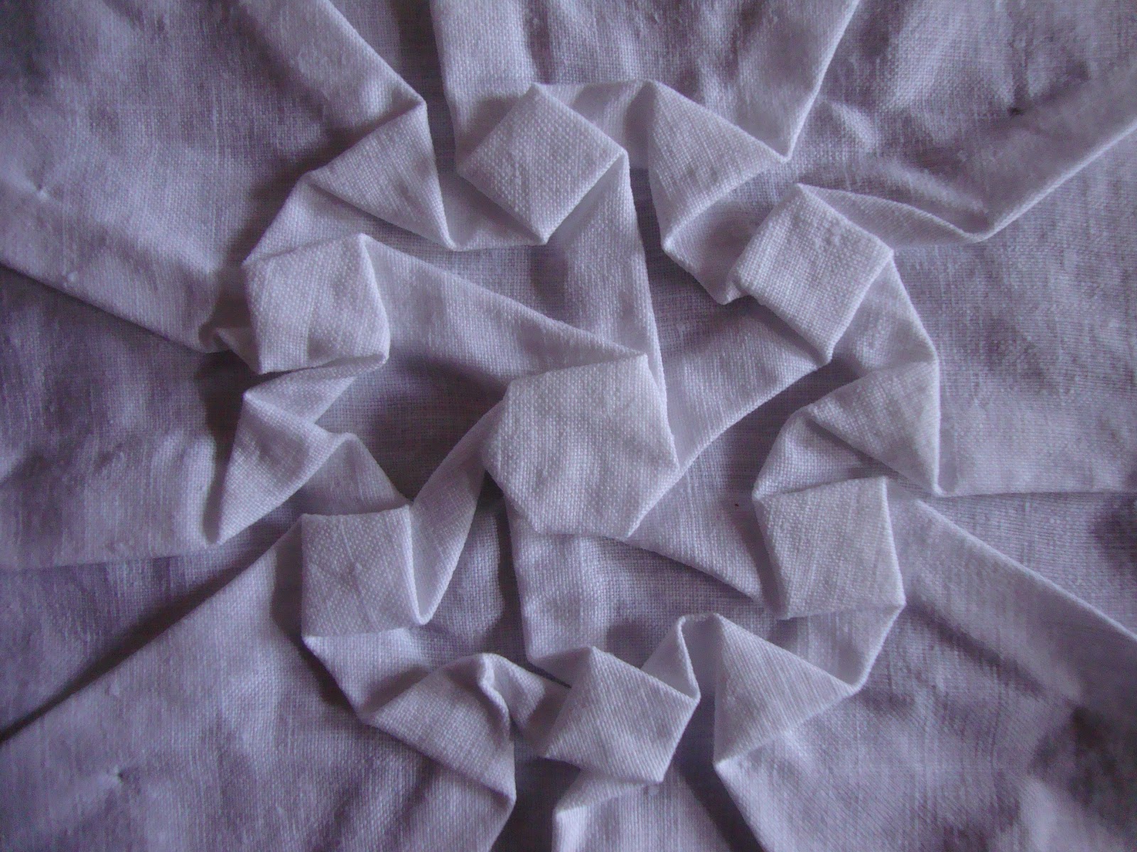 Delicate Stitches: Shadowfolds-New Obsession!