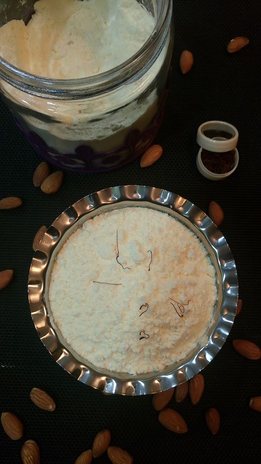sarguna's fantabulous kitchen: Kesar Badam Milk Powder/Saffron Almond ...
