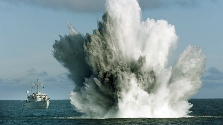 'ZIEN EN WETEN': MIJNEN; -VELDEN; -LEGGEN; -JAGEN EN -VEGEN.