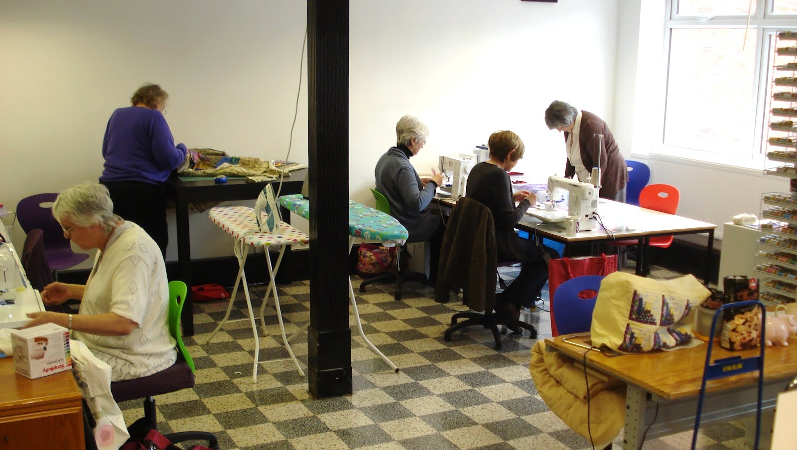 Angie Quilts: Friday Quilt Club