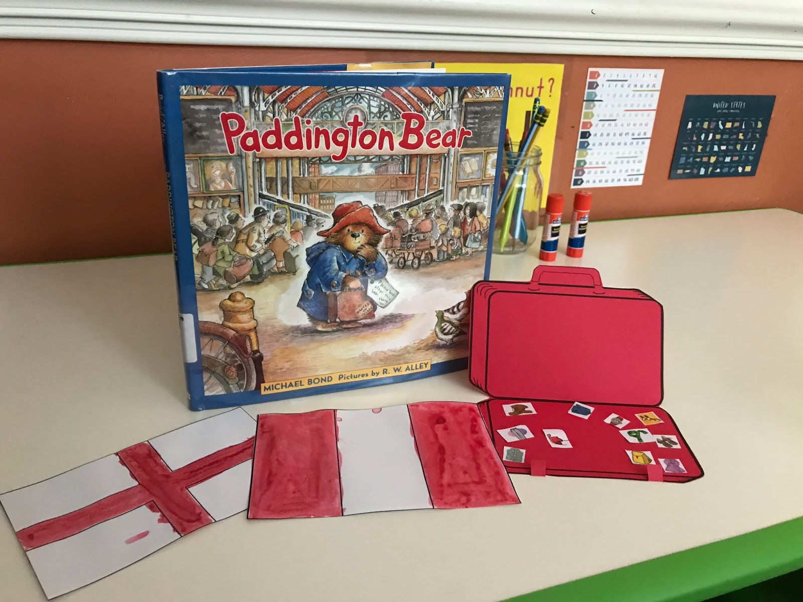 A Stable Beginning: Branch Out World: Paddington Bear ~ a TOS review