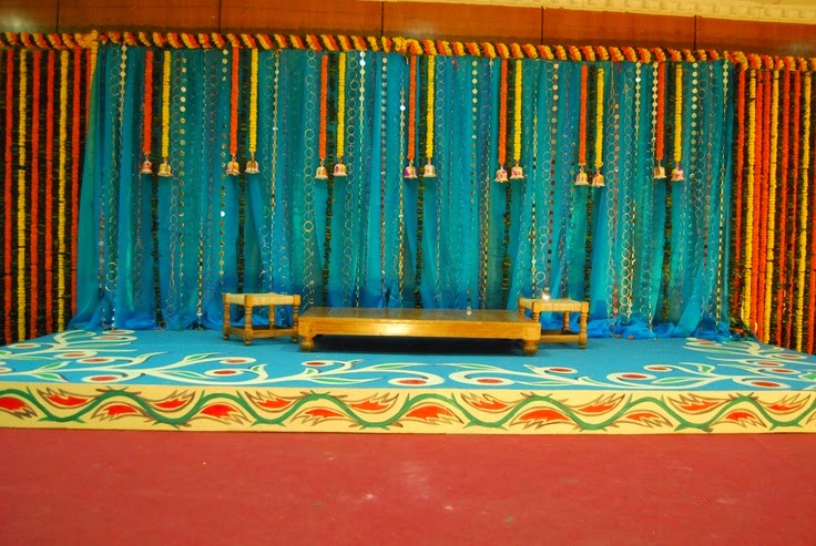 Wedding Snaps: Gaye Holud Stage DesignWedding Snaps