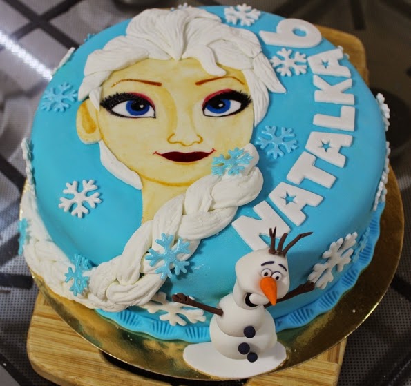 Kasikowo ... czyli moje kuchenne rewolucje: Tort Elsa i Olaf Kraina ...
