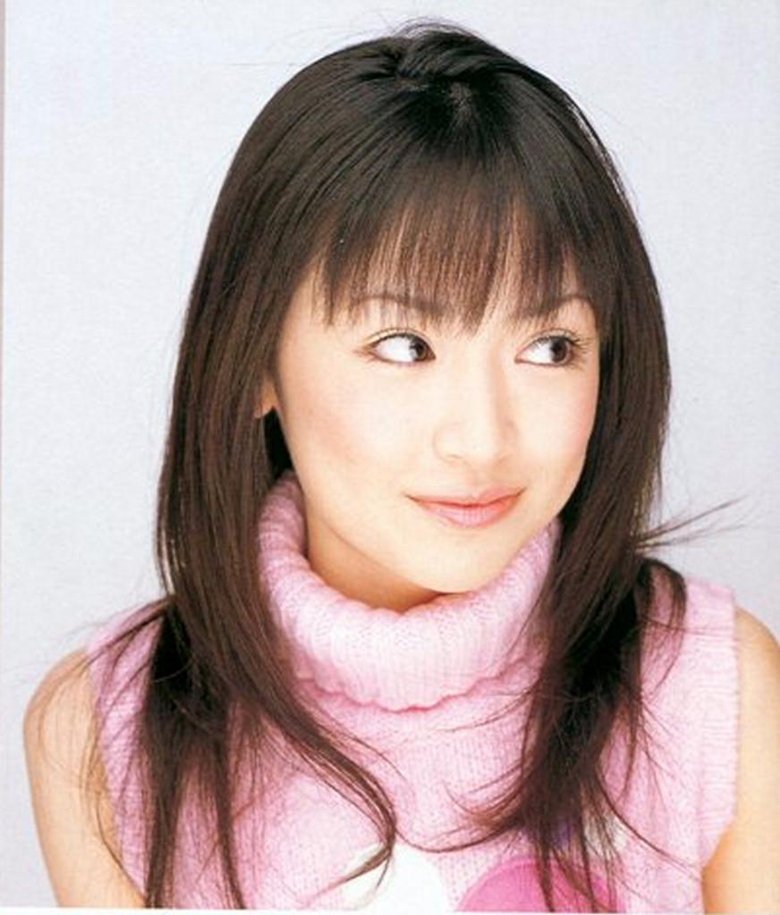 NovaShare: Foto Rika Izumi