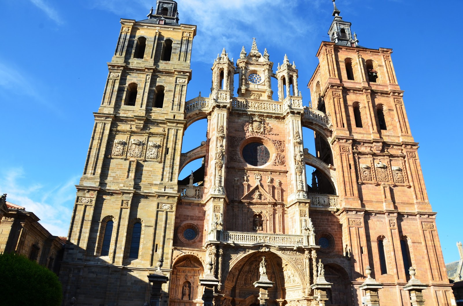 La Magia de las Piedras: Catedral de Santa María de Astorga (León).
