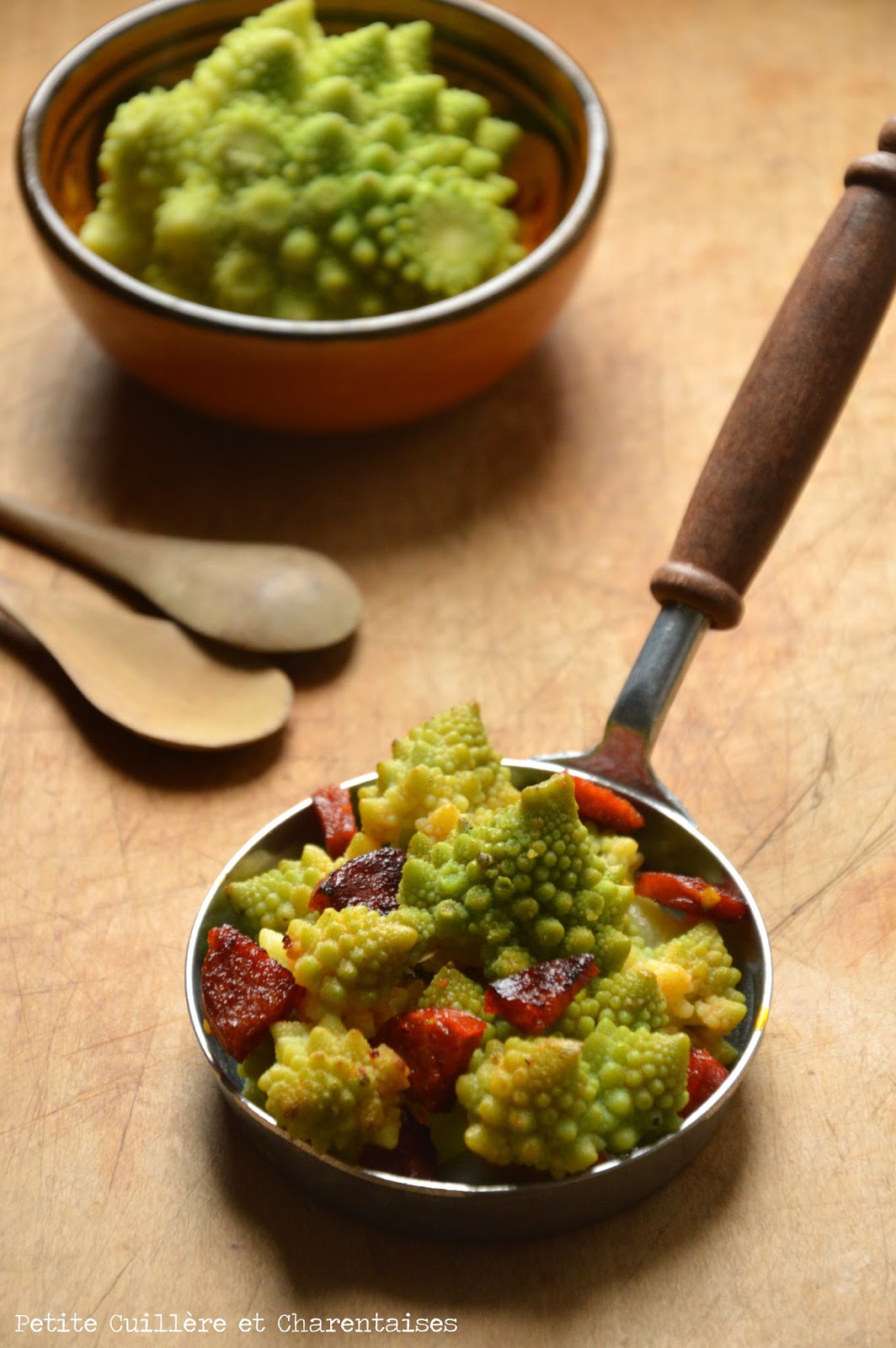 Petite Cuillère et Charentaises: Poêlée de Choux romanesco au Chorizo