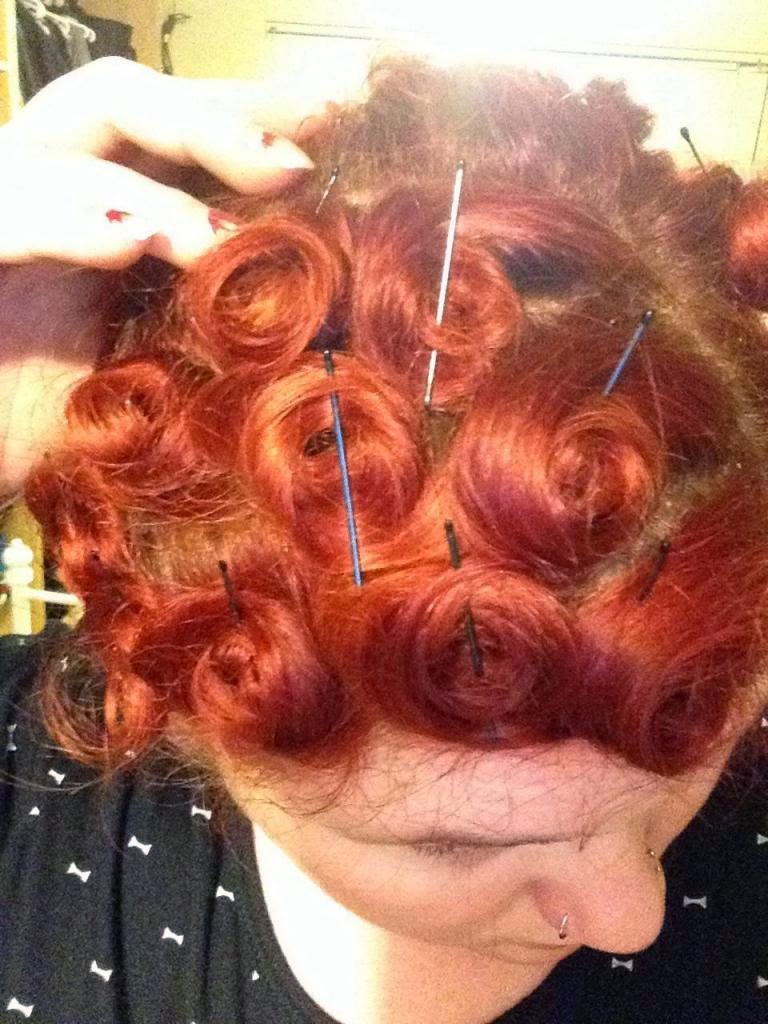 Miss Lixxie Lou: Sculpture Pin curl tool Review - Part 1