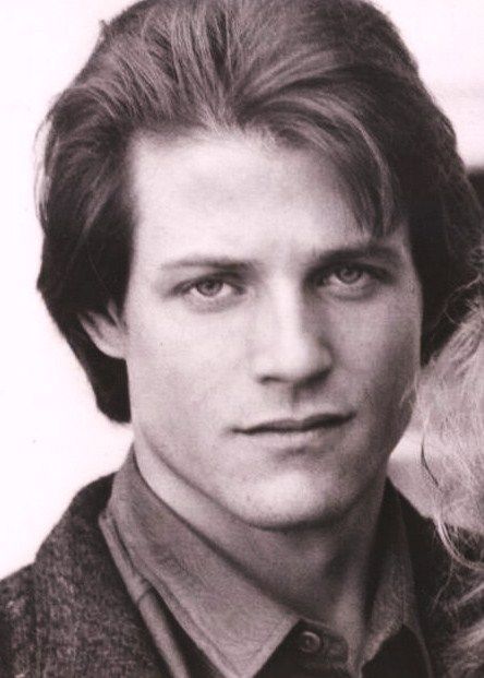 Eyecons: FRIDAY FAB 40+ MICHAEL PARÉ