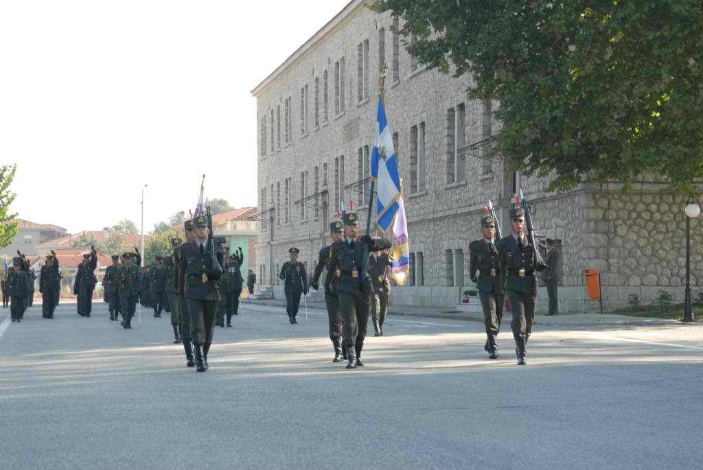 ΟΡΚΙΣΤΗΚΑΝ ΕΧΘΕΣ ΣΤΑ ΤΡΙΚΑΛΑ ΤΑ ΠΡΩΤΑΚΙΑ ΤΗΣ ΣΜΥ ΟΙ ΑΥΡΙΑΝΟΙ ...