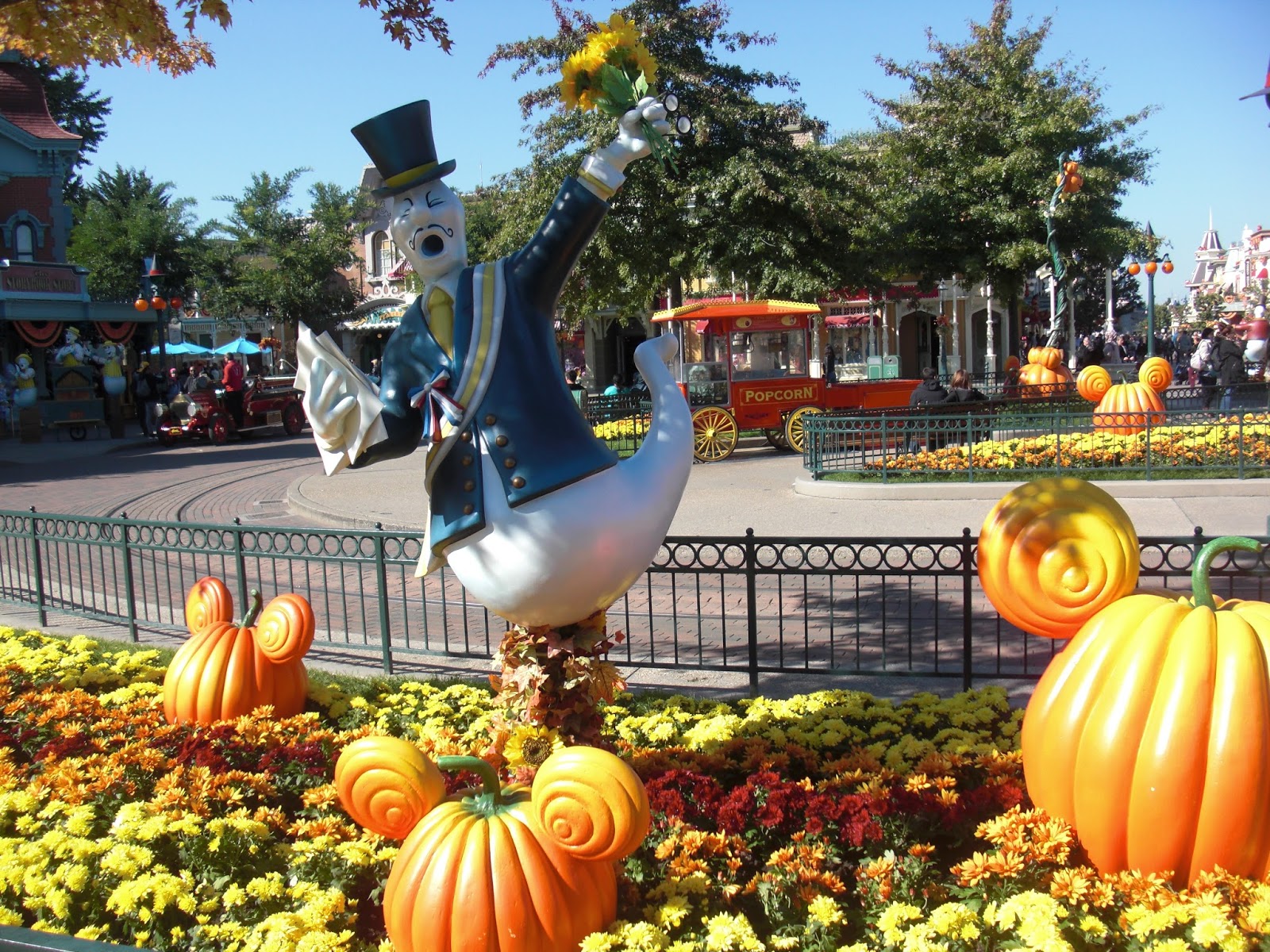 Disney Village Fans: Disneyland Paris - October 2015 - Trip Report ...
