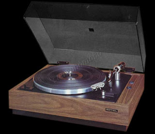 stereonomono - audio Hi Fi Compendium - 14 years on-line: Rotel RP-1000