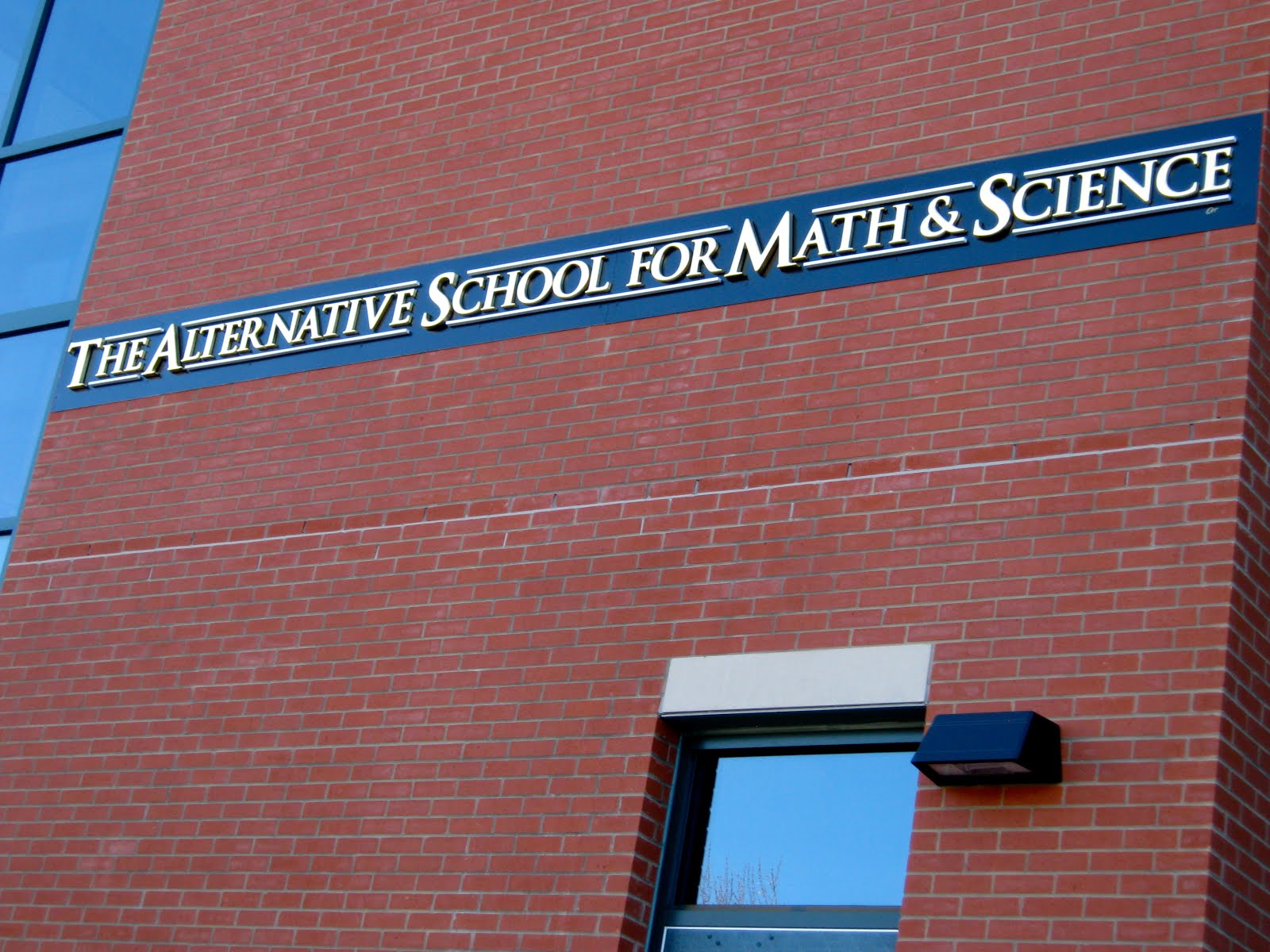 Corning NY Step by Step: The Alternative School for Math and Science