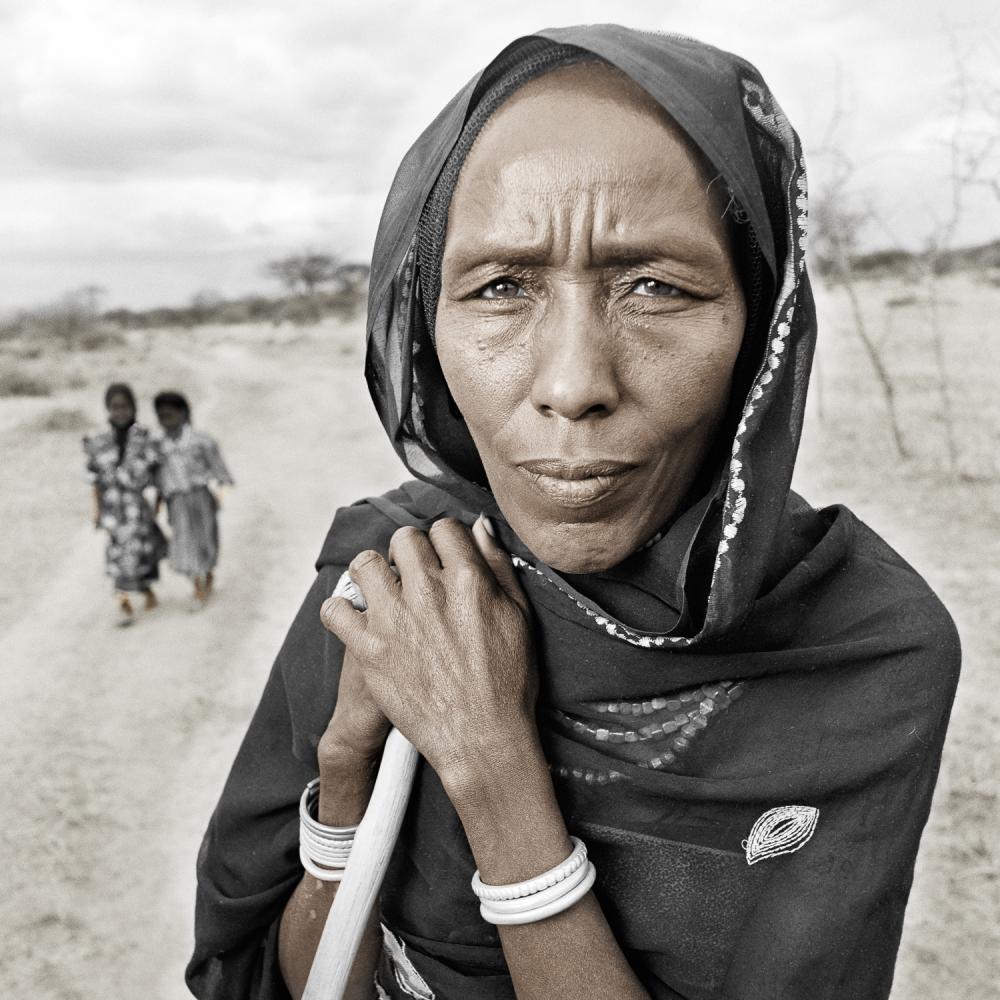 Los Grandes Fotografos: Phil Borges (1942)