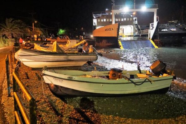 ΠΙΕΡΙΚΗ : ΑΝΕΞΕΛΕΓΚΤΟ ΦΕΡΙ ΜΠΟΤ ΣΤΟ ΡΙΟ: Έσπασαν οι κάβοι του και ...