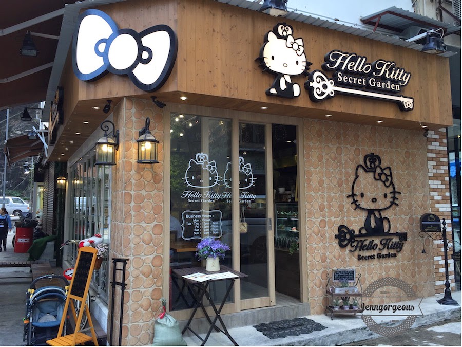 Hello Kitty Secret Garden Cafe Hong Kong - JennGorgeous