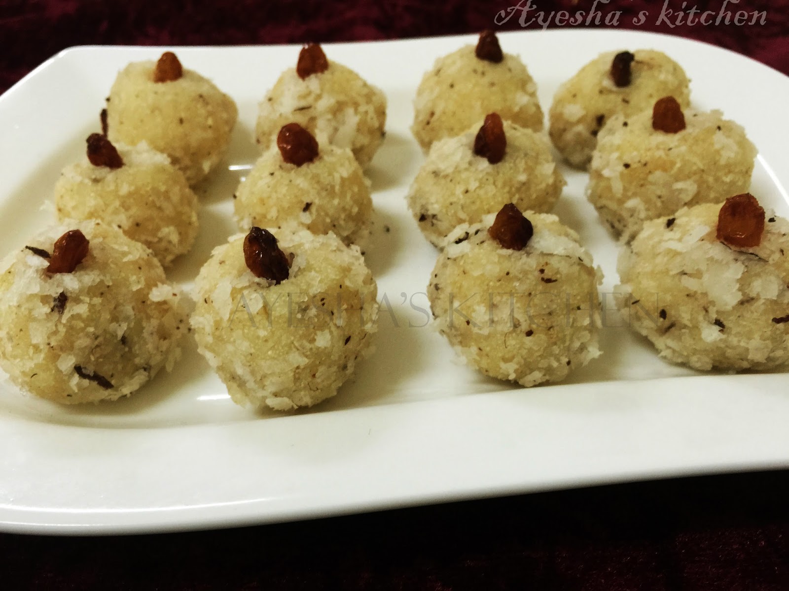 SEMOLINA LADDOO / SEMOLINA COCONUT LADDU - Sweet / dessert recipe