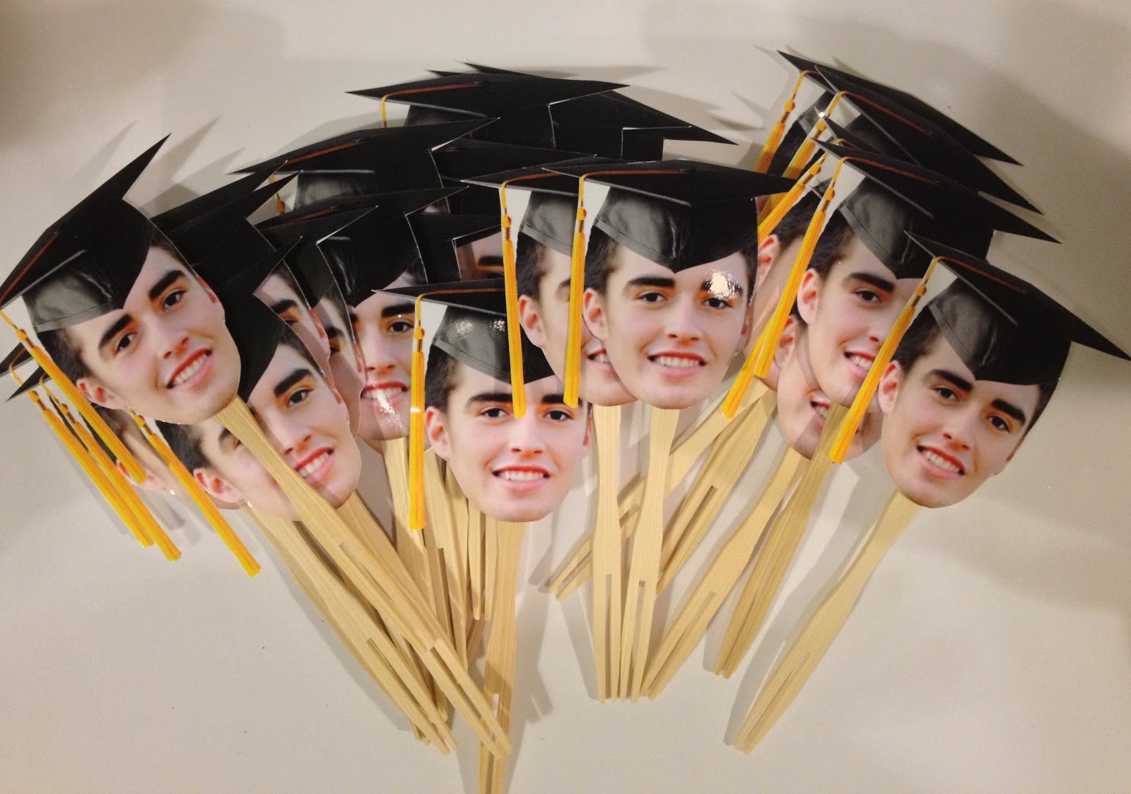 Cake Face Toppers: Graduation goodies