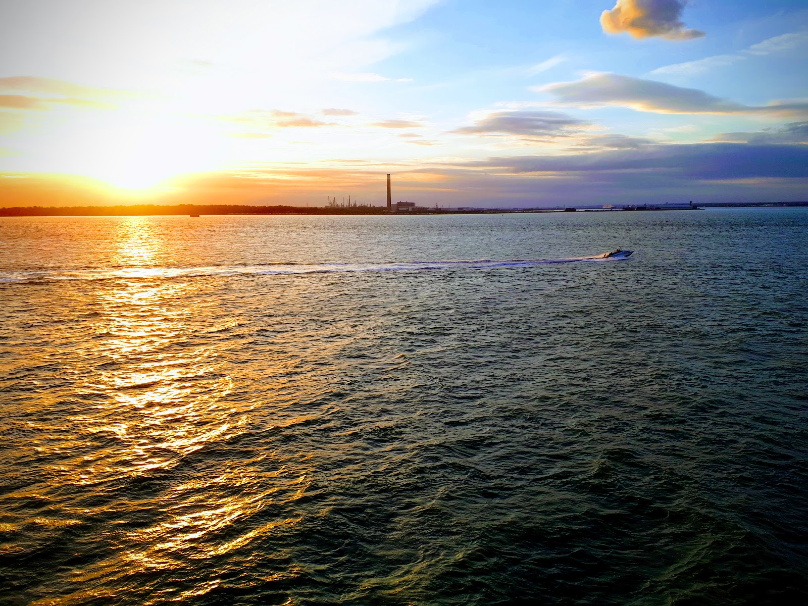 Western Solent loop: four ferries cycle ride