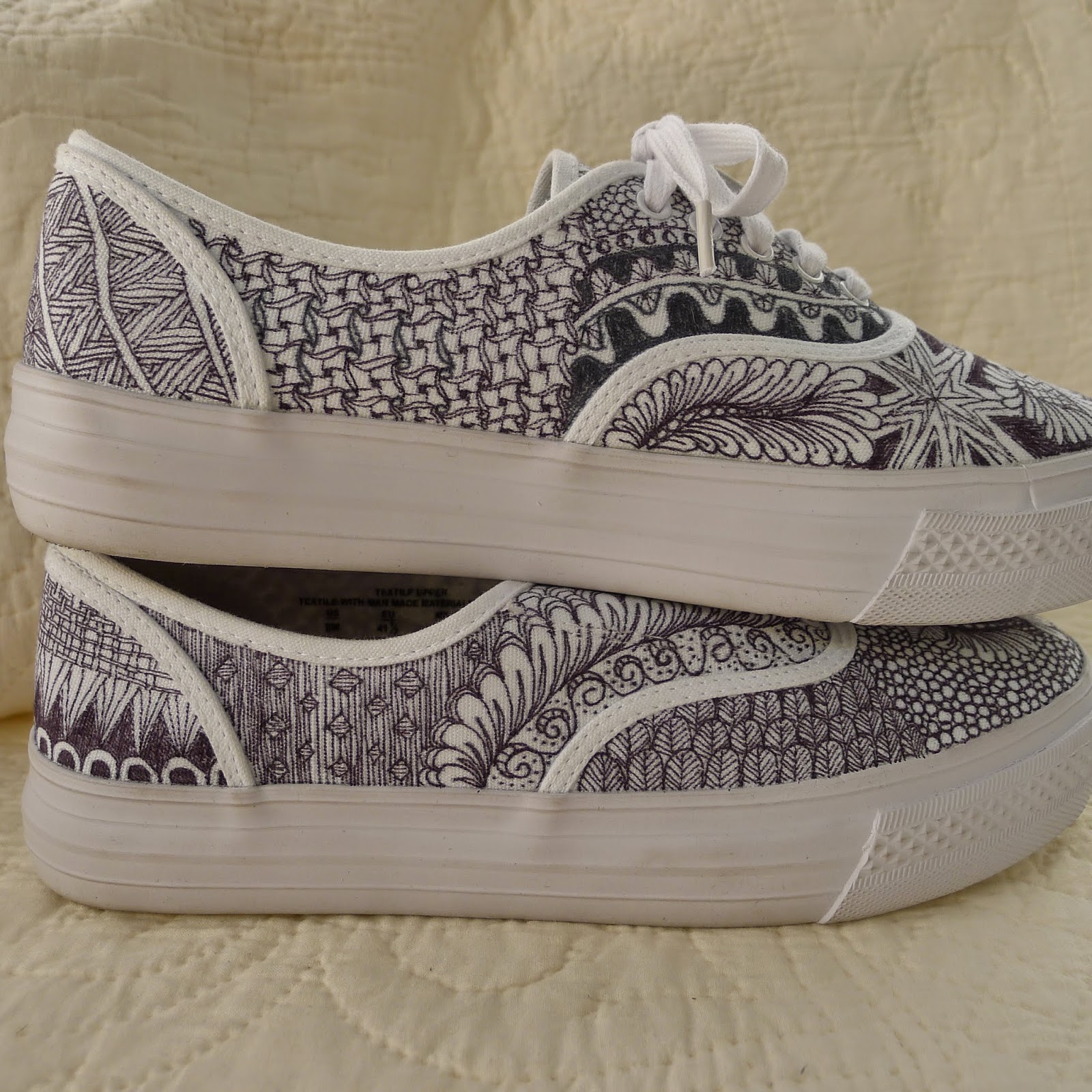 Till We Quilt Again!: Sneakerdoodles!