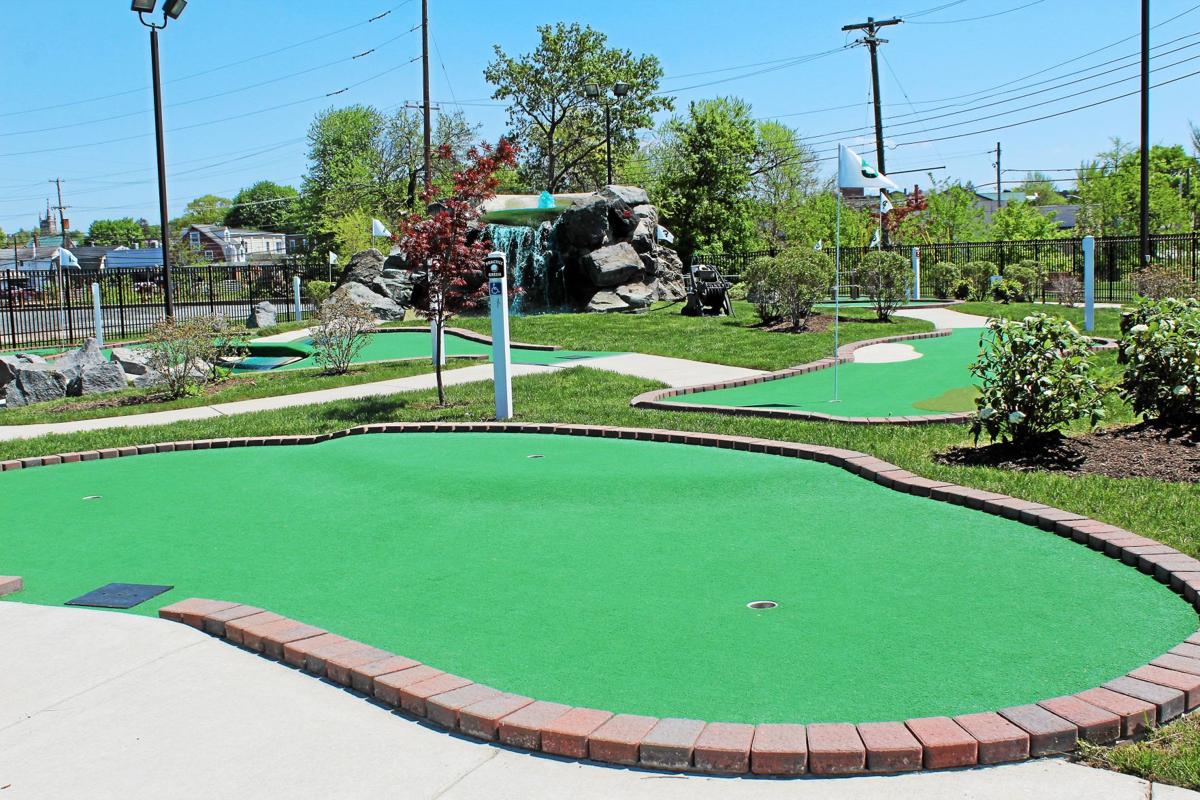 Digital Notebook: Carousel Will Improve Mini-Golf Under Lease Deal