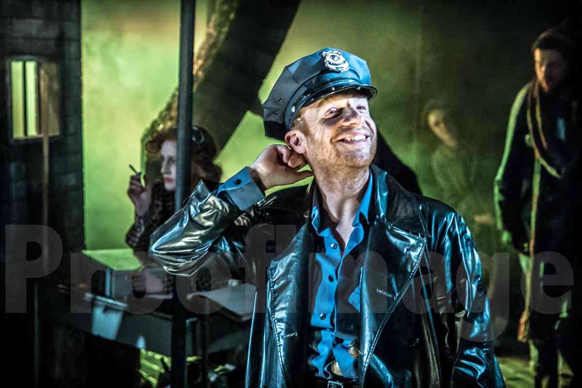 Jonathan Baz Reviews...: October 2014