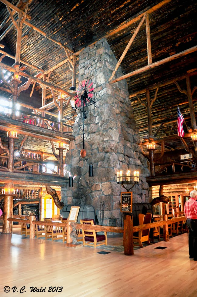 Amusing Musings: The Built Environment: Parkitecture in Yellowstone ...