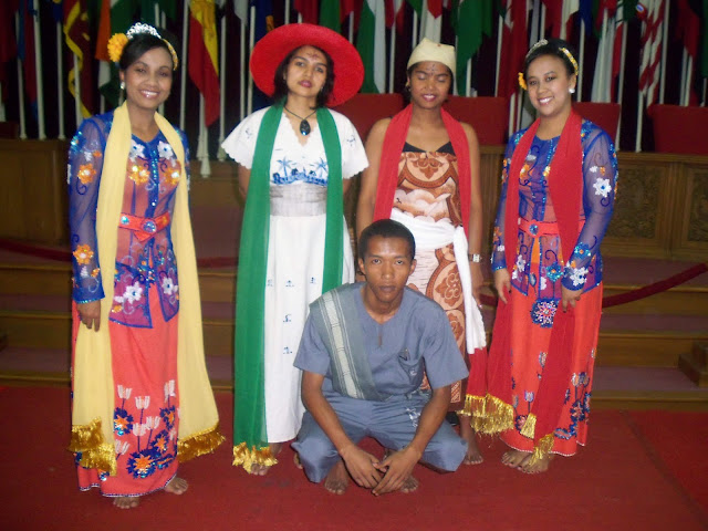 Malgaches en Indonesie: Etudiants malgache a Badung!!