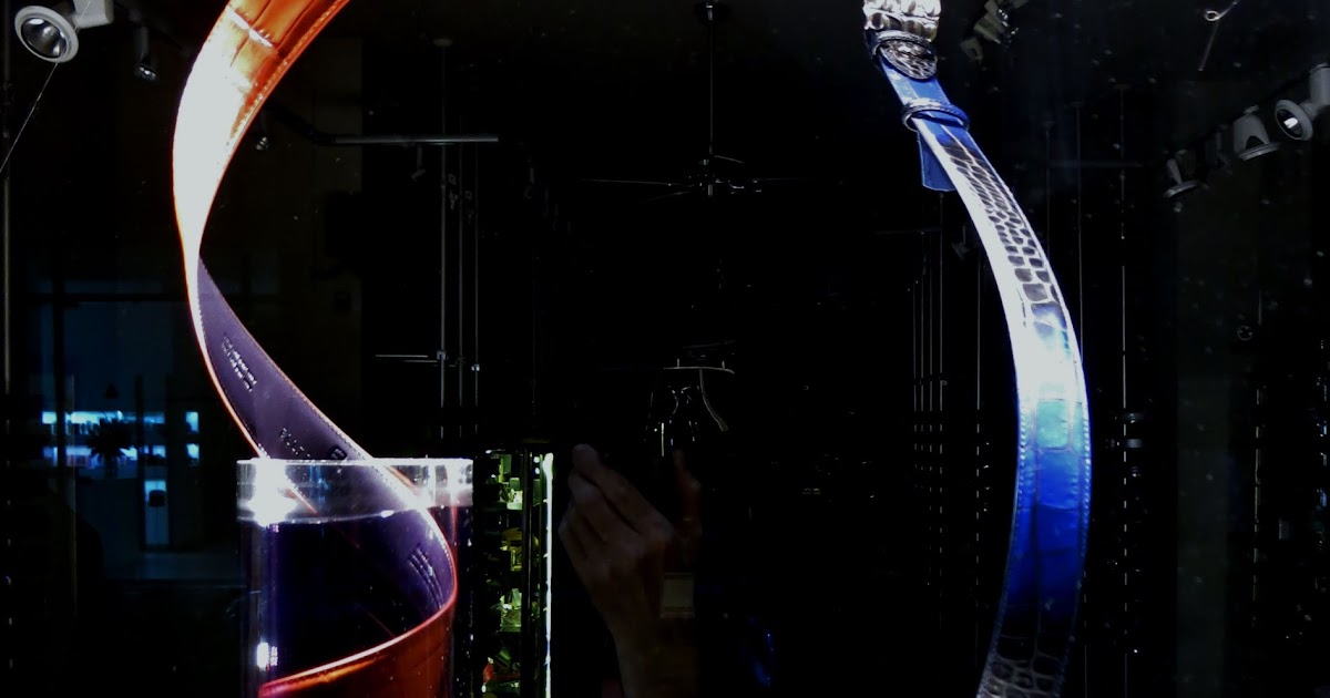 RetailStoreWindows.com: Elliot Rhodes, London