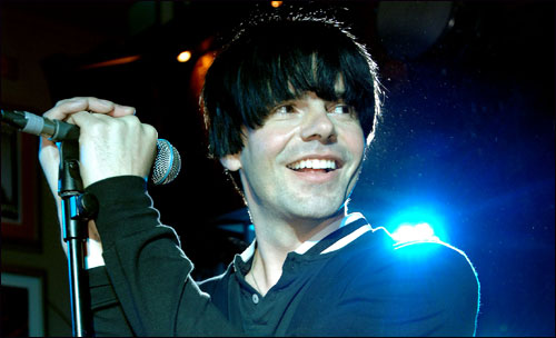 tim burgess, l'ancien charlatans flirtant avec la country et folk ...